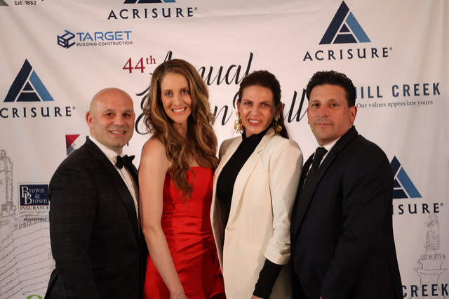 44th Annual Elwyn Ball Shined Like a Diamond - Elwyn